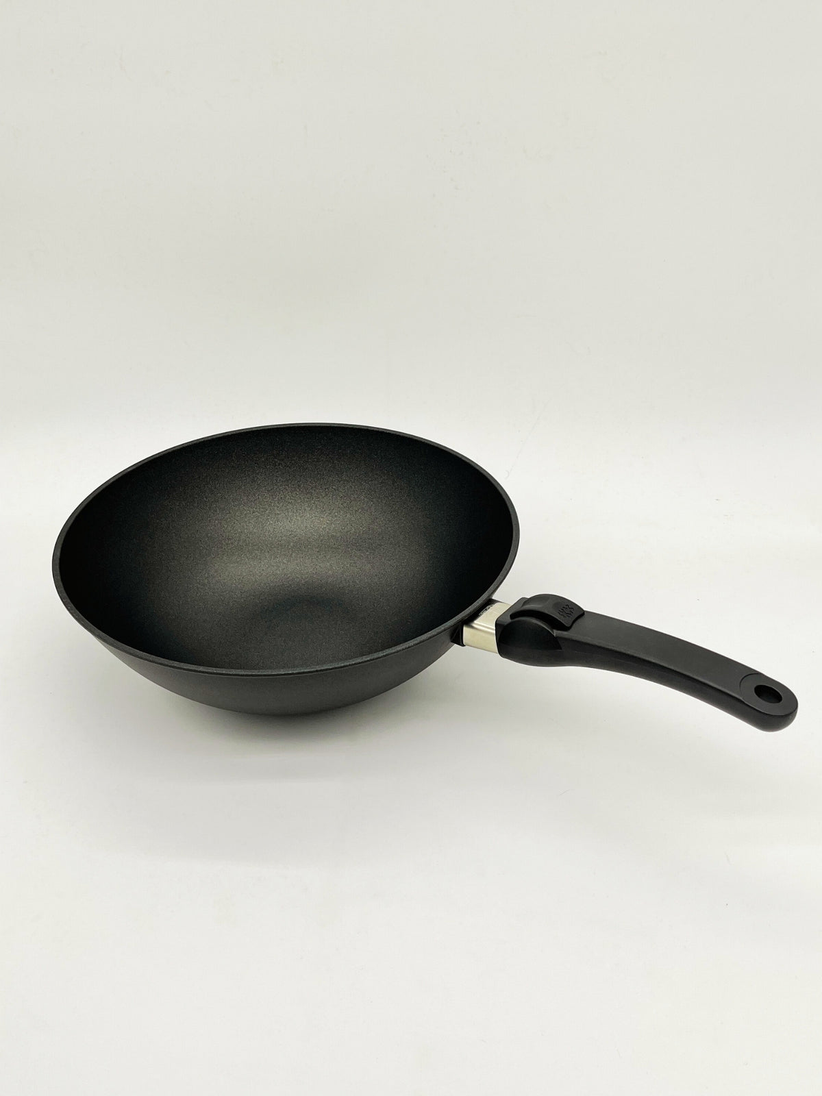 Discover high-quality cookware | SKK Guss